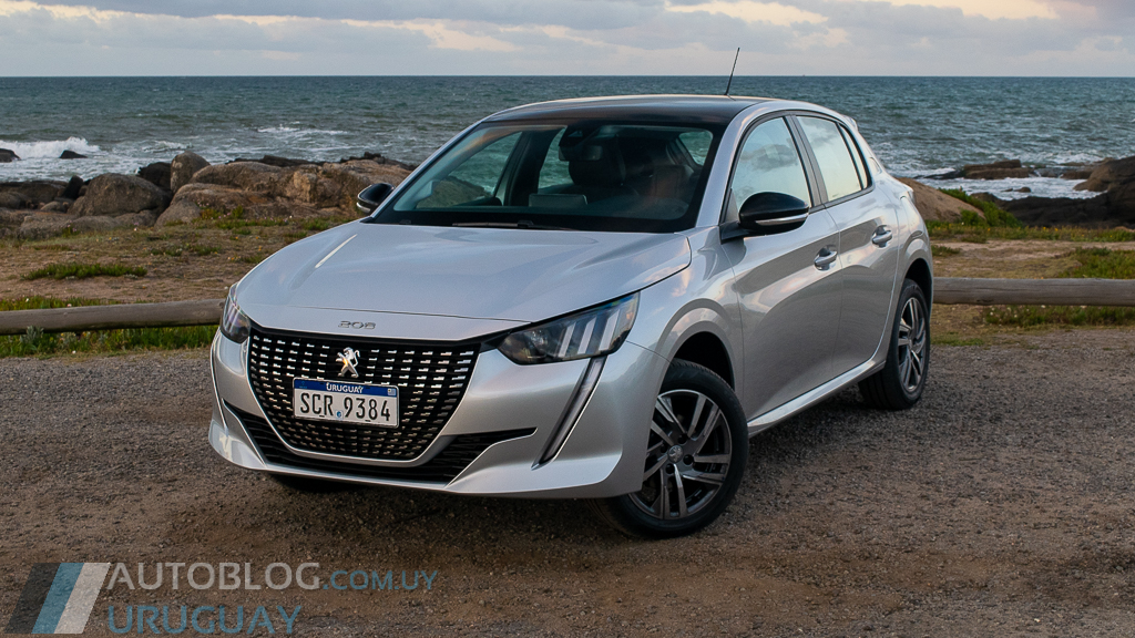 Prueba: Peugeot 208 Féline 1.6 Tiptronic : Autoblog Uruguay | Autoblog ...