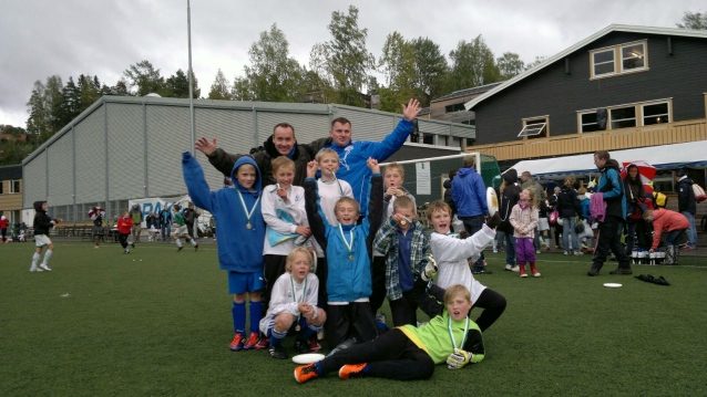 HAKADAL FOTBALL 2001: HEMING CUP 2011 OPPSUMMERING