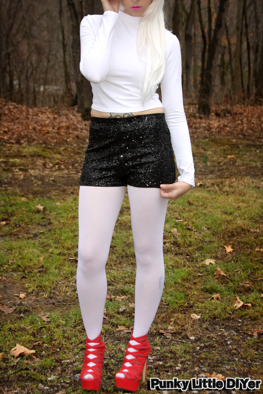 Punky Little DIYer: Red Hat, Red Shoes