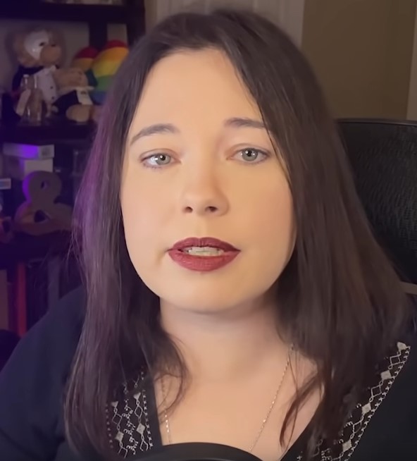 In Defense of Lindsay Ellis