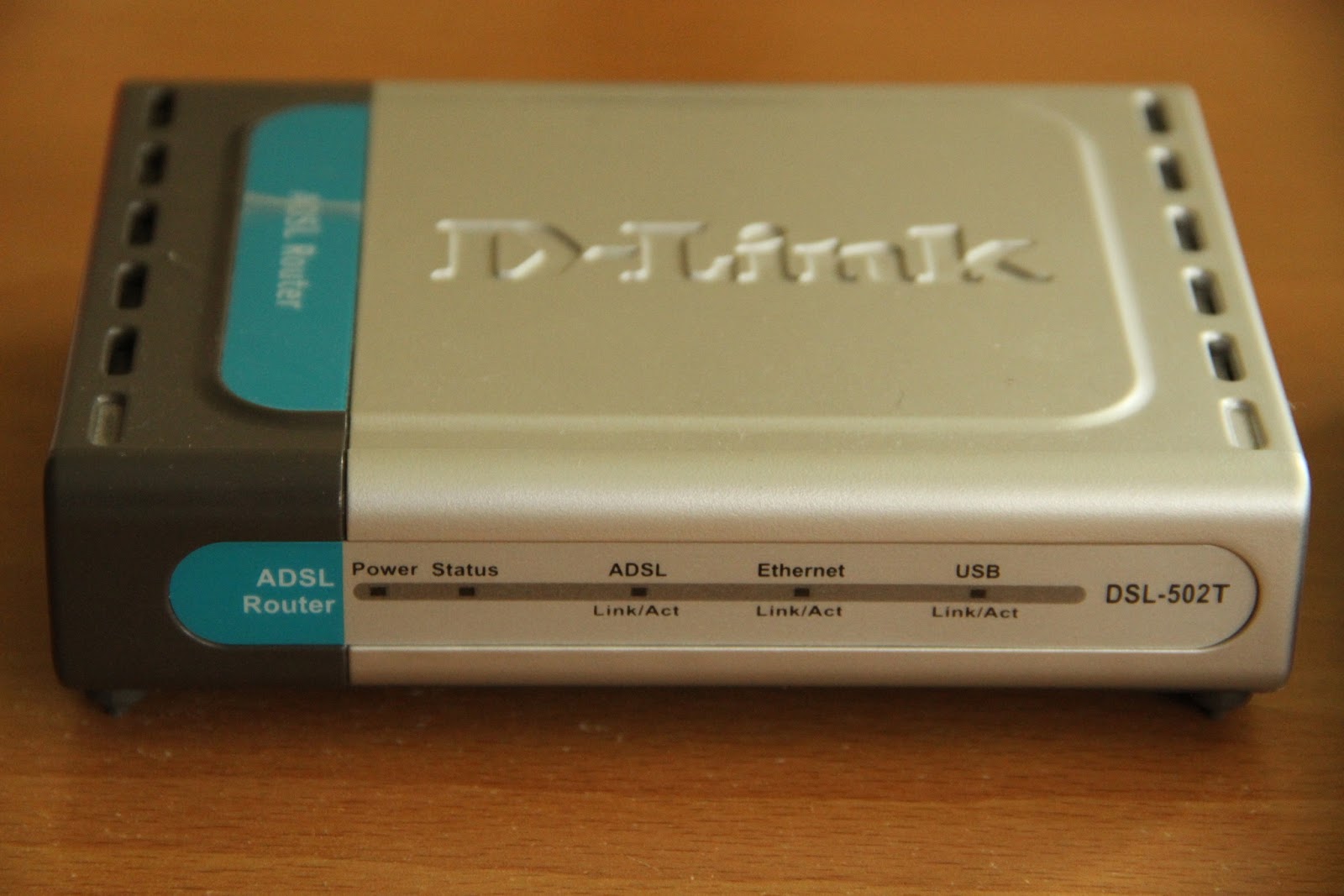 Aligorith's Lair: Farewelling old tech - Router + ADSL Modem