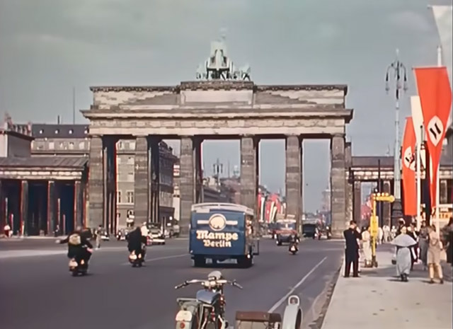 World War II in Pictures: A Glimpse of Pre-War Berlin