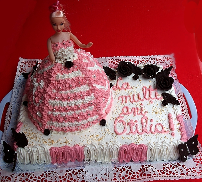 diana's cakes love: Tort Papusa Barbie III