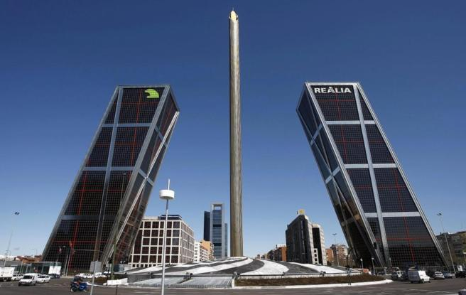 Tecnología con Inmica: Estabilidad en Estructuras