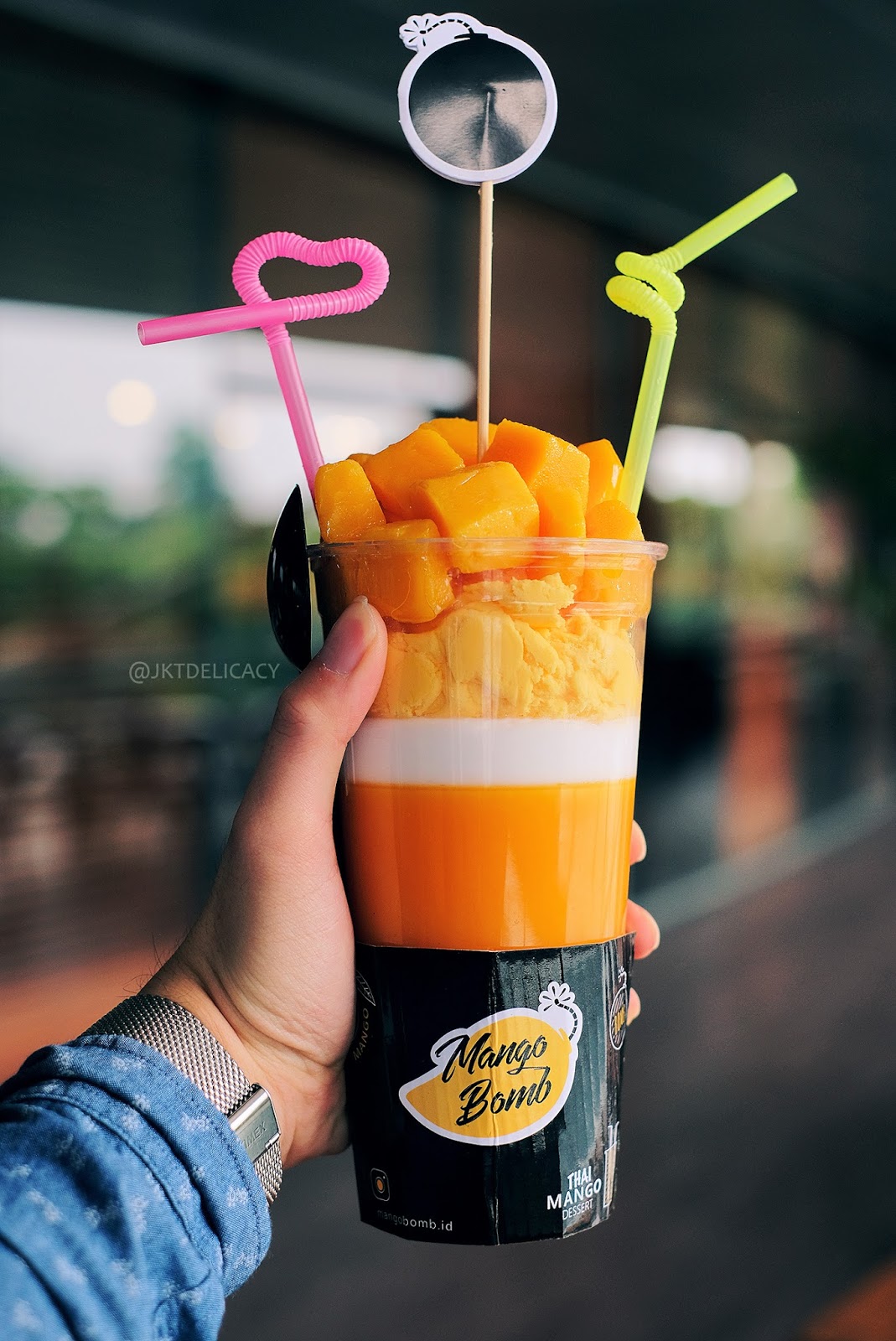 JKTDelicacy.com: Met Nagita Slavina at Mango Bomb Lippo Mall Kemang