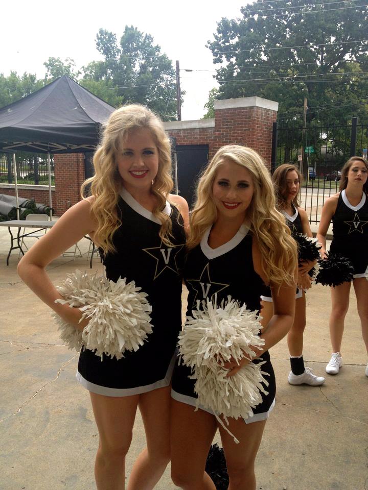 NFL and College Cheerleaders Photos: Vanderbilt Cheerleaders Ready For ...