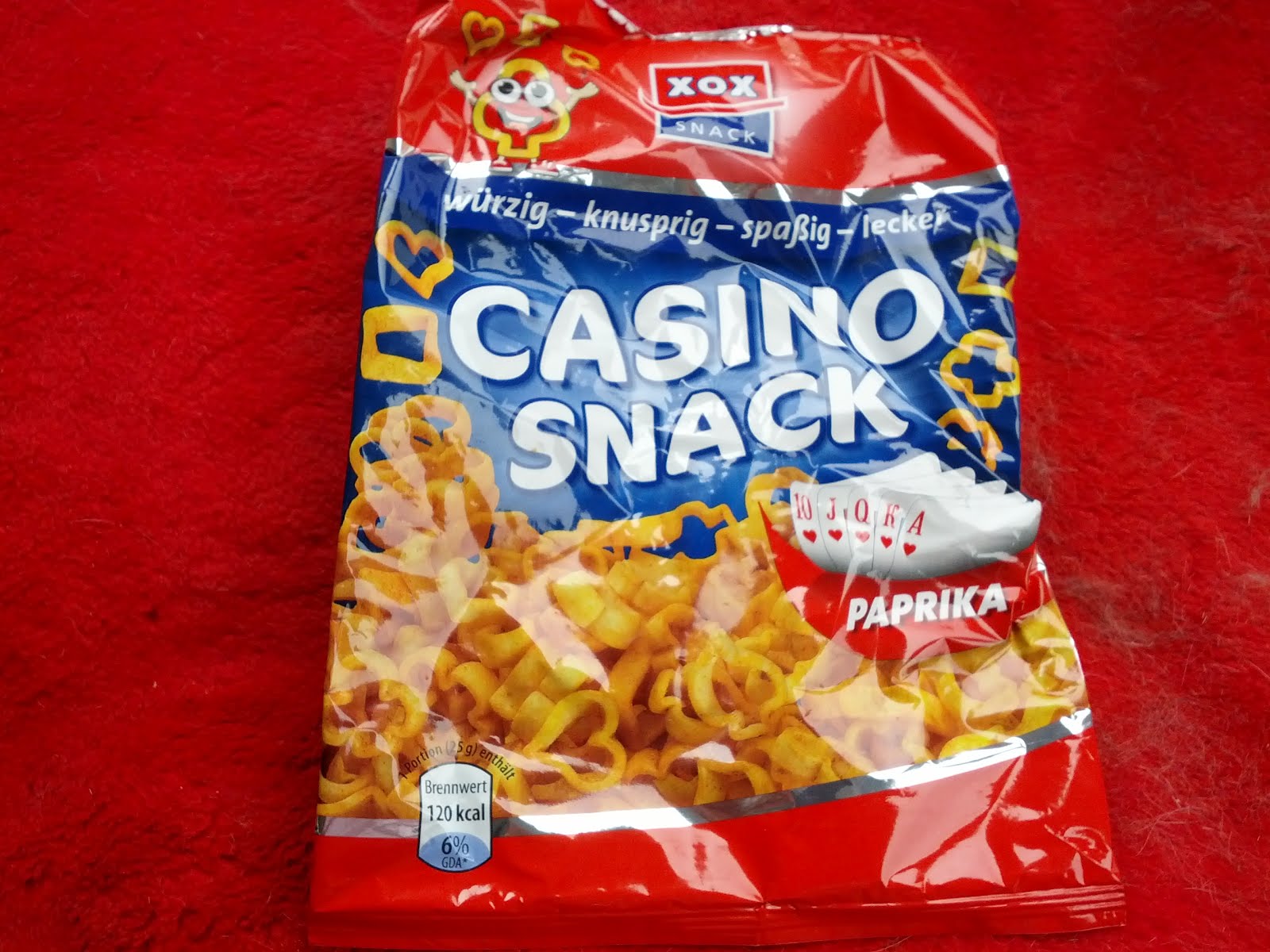 Danielas bunte Warenwelt: Chips-Woche: Das Fresspaket von XOX Snacks