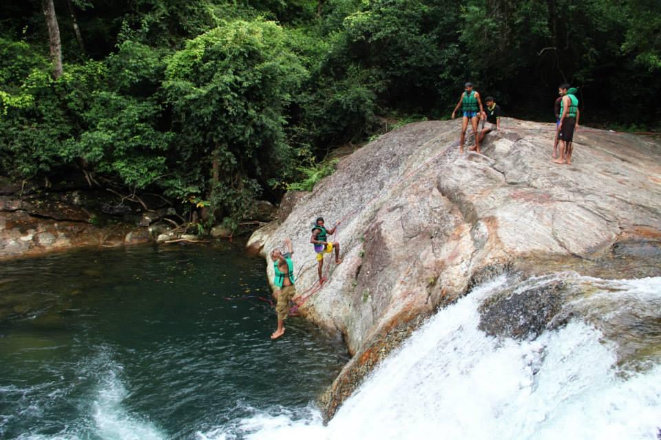 meemure adventure jumping (slow motion)
