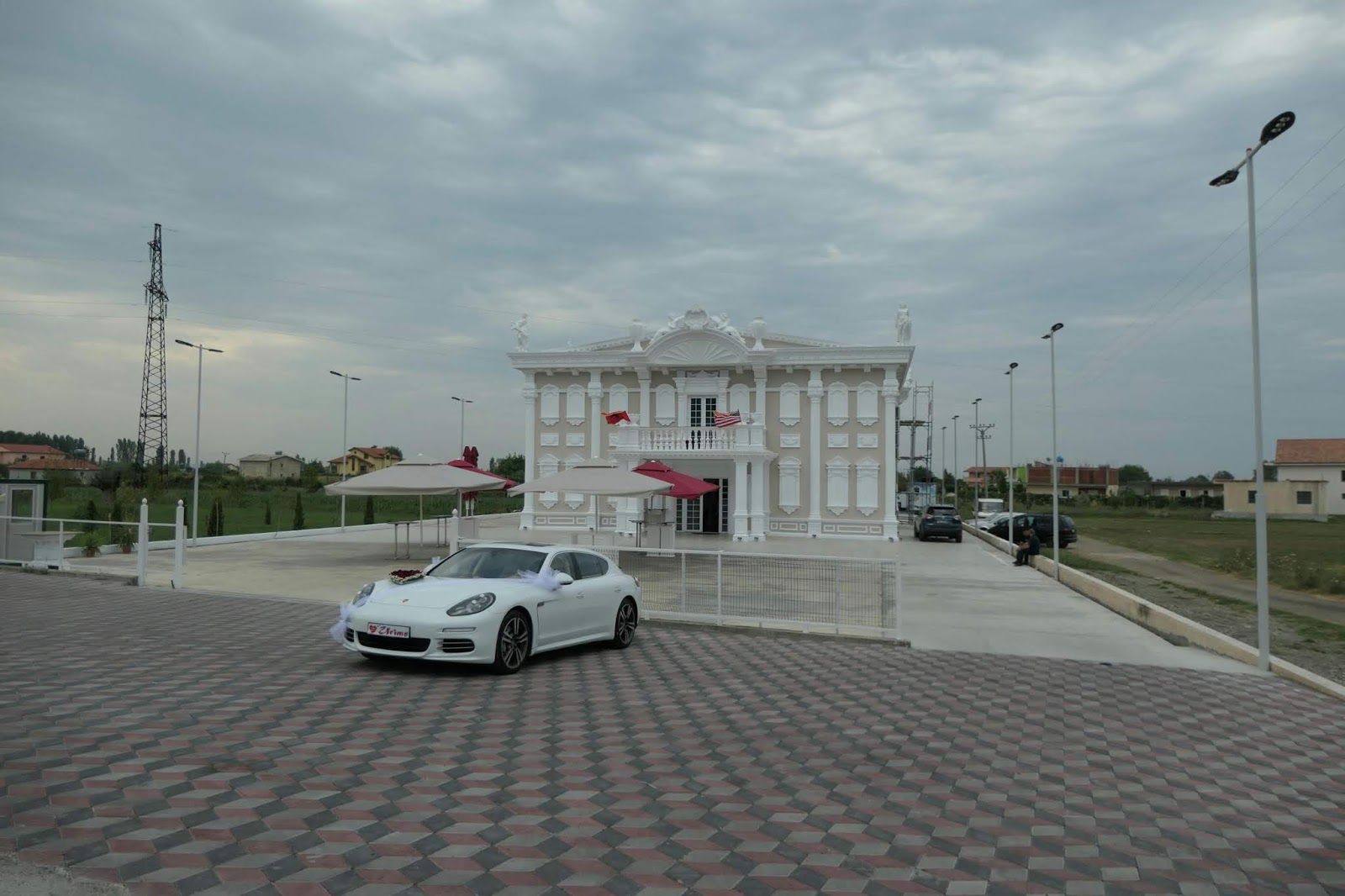 RoadTrip from Austria to Iran 2019: 1400 km: Albania, Sari Saltik