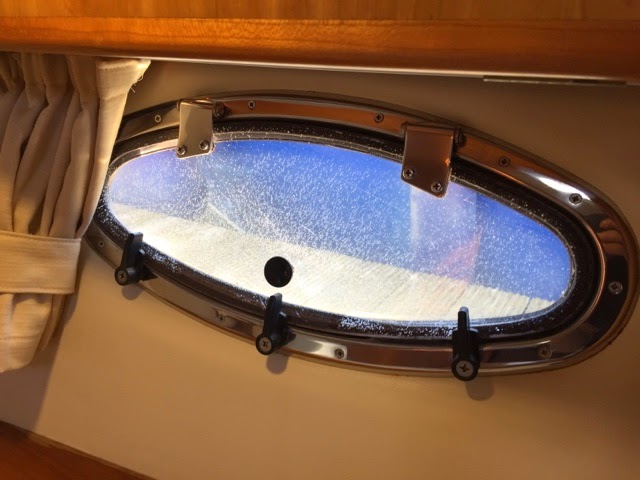 Moonshine : Bomar Portlight