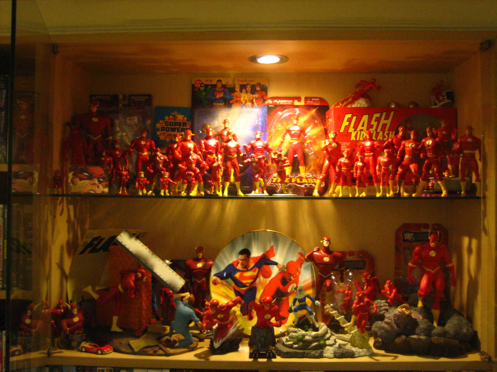 Fantastic Plastic: The Flash Museum