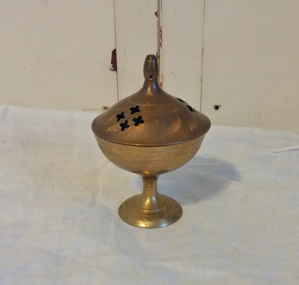 Treasure Trove Tuesday - This Week's Thrifting Finds - Little Vintage ...