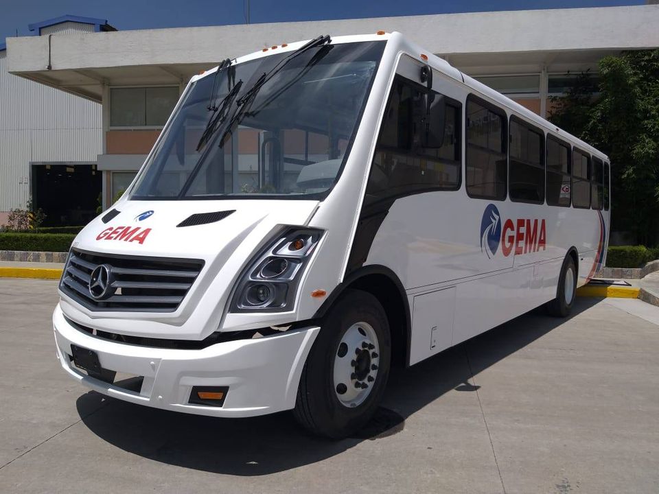 Adquiere Transportes GEMA 25 autobuses Mercedes-Benz.