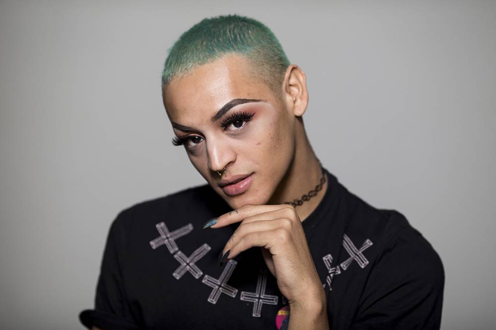 Mais Cultura Brasileira! : Pabllo Vittar: a pior voz do Brasil