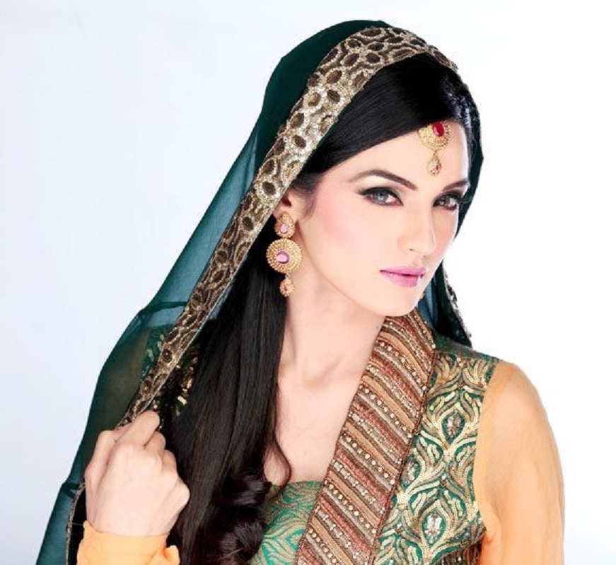 Beautiful Sadia Khan HD Wallpaper - all 4u stars wallpaper