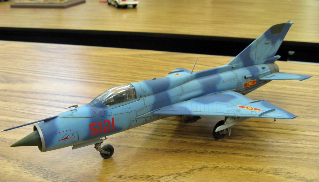The Great Canadian Model Builders Web Page!: Dave Porter's MiG 21