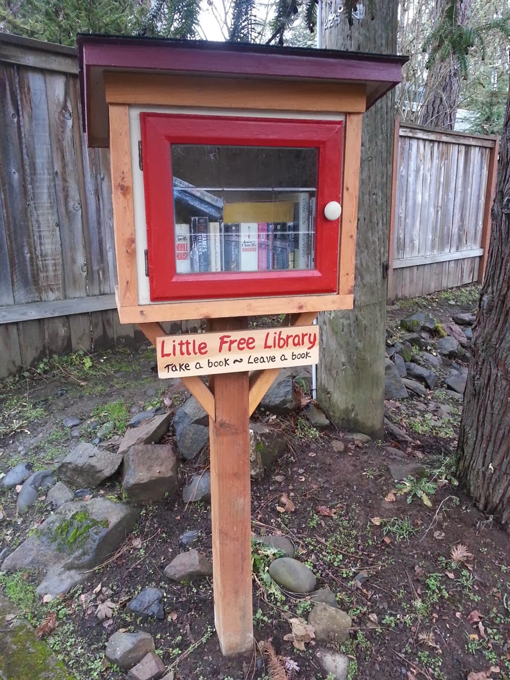 Whitty Storeys - Neighborhood Library Box: Urban Walk
