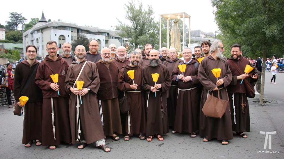 Evangelizatio et Missio FR: Les Capucins et Notre-Dame de Lourdes
