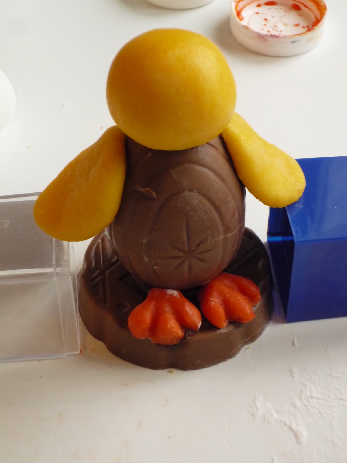DIY Little Chick Easter Eggs - Party Ideas | Party Printables Blog