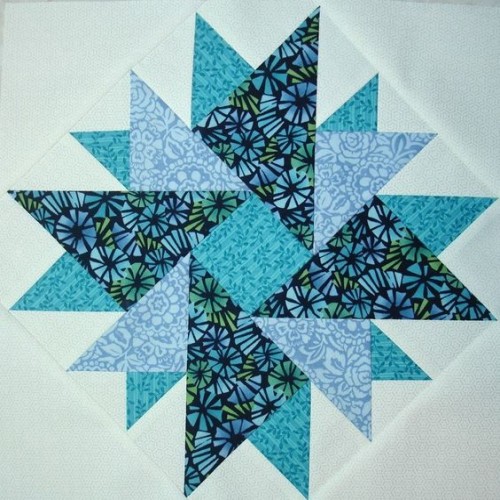 Quilt Today: Double Aster Quilt Block - Tutorial