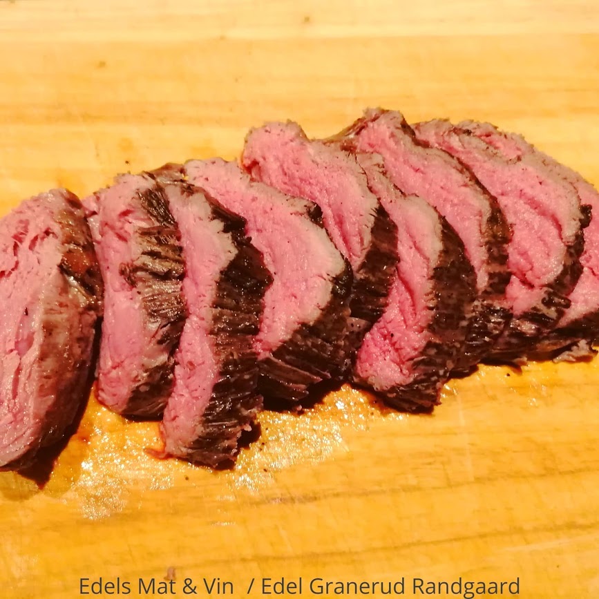 Edels Mat : Helstekt indrefilet med perfekt tilbehør