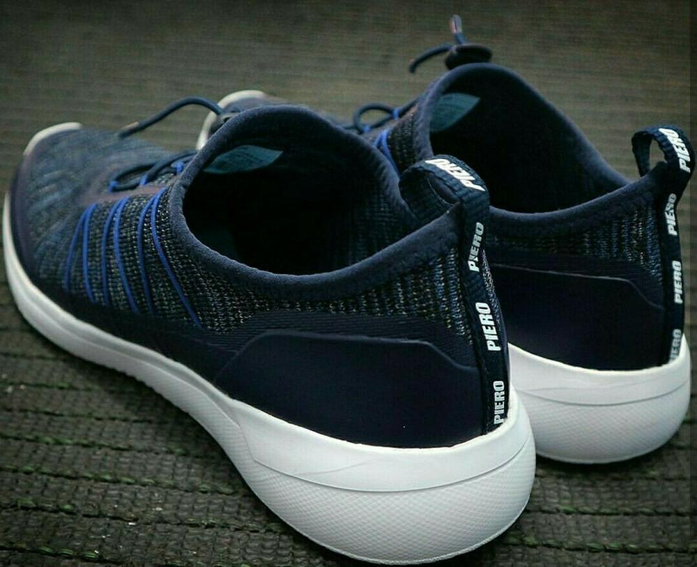 Rekomendasi 6 Merk Sepatu Sneakers dan Sport Buatan Lokal - Goshare Net