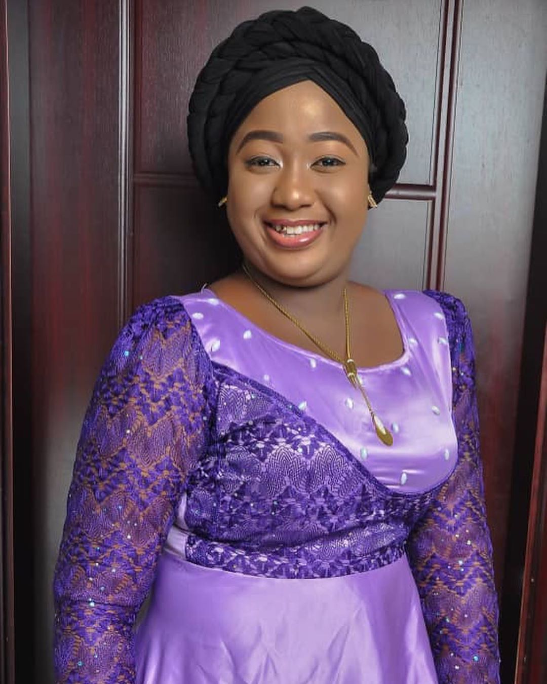 Age : How old is Teema Yola?