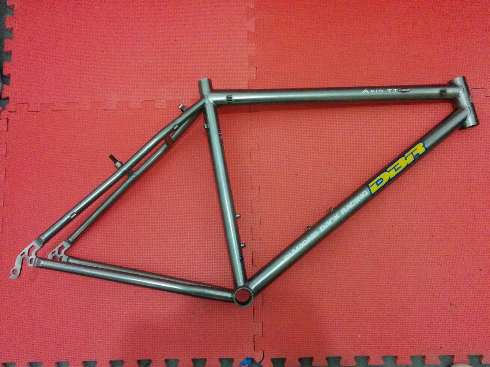 Roc Fu's Vintage Bike Show: DBR DiamondBack Racing AXIS TT PRO Frame