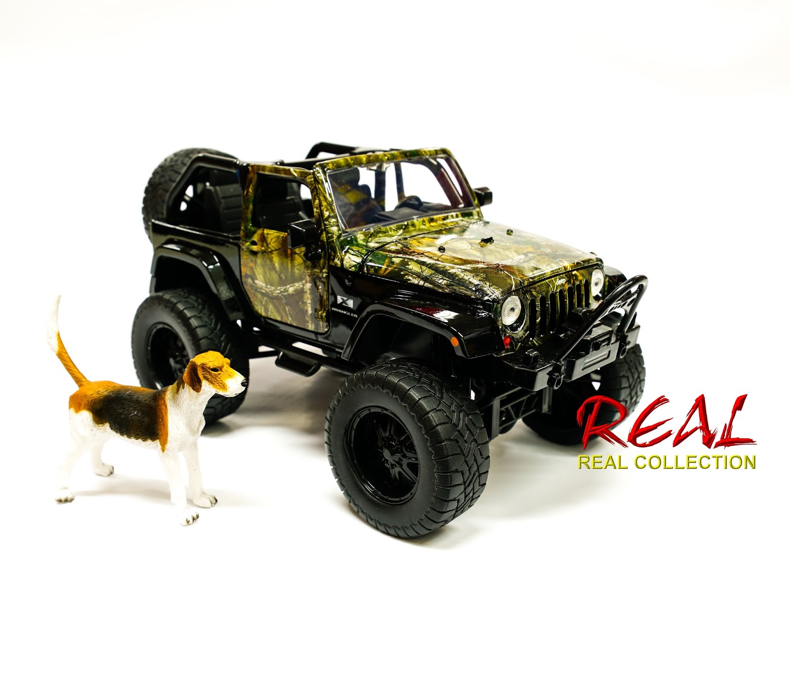 REAL COLLECTION: 97143 - 1:24 2007 JEEP WRANGLER REALTREE ( VERSÃO RODÃO )