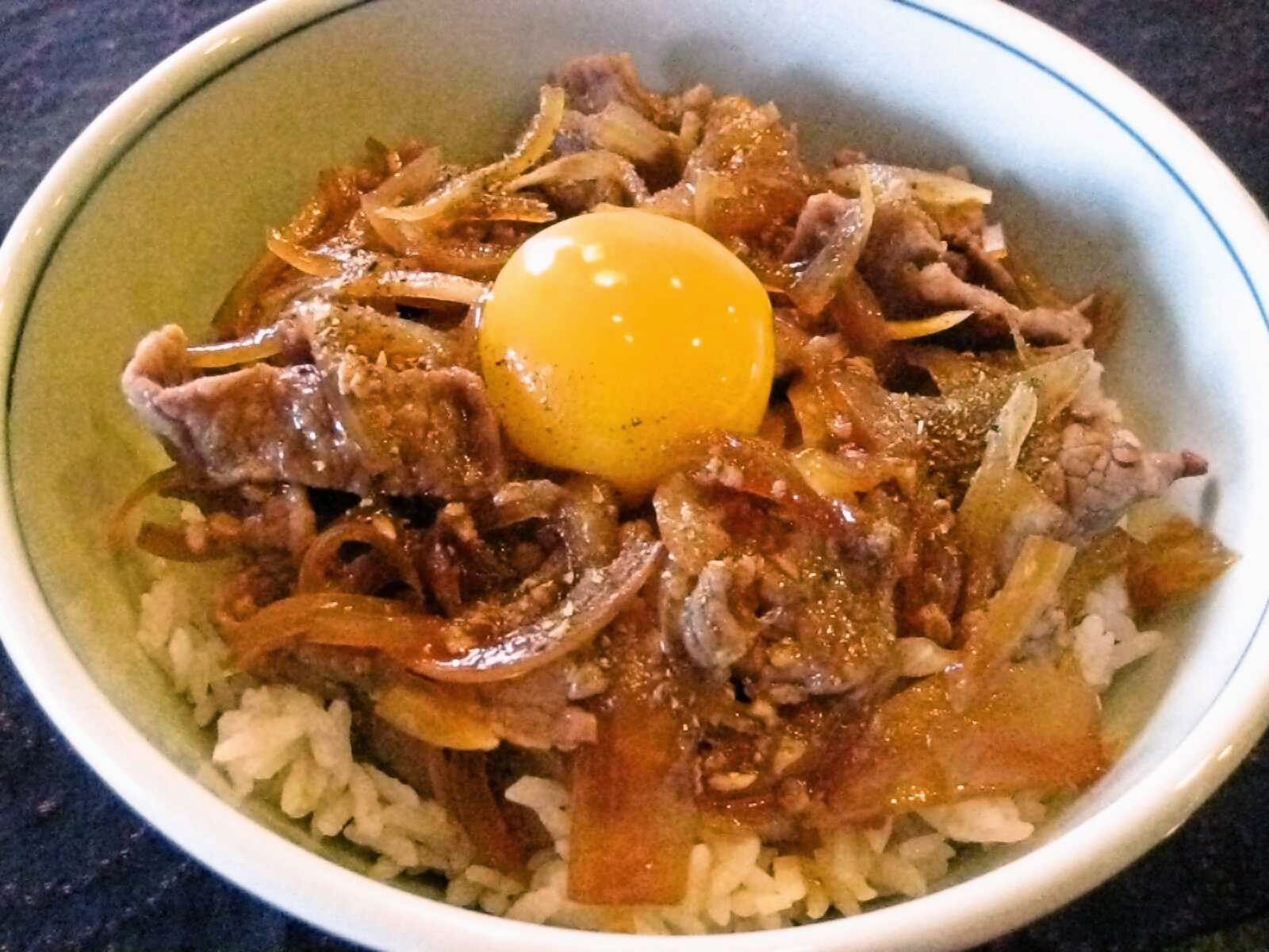 Recipes for Tom: Gyudon / steamed rice with sliced beef in salty sweet ...