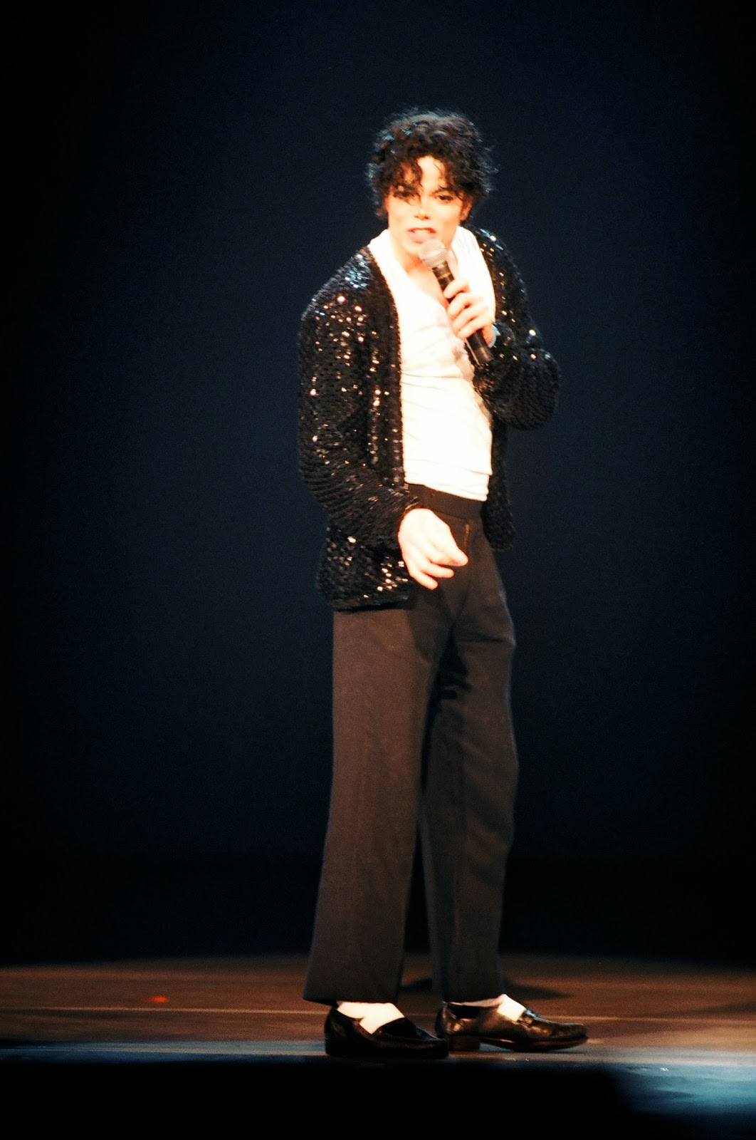 [FOTOS E VÍDEO] Michael Jackson Medley MTV Video Music Awards - MJFans ...