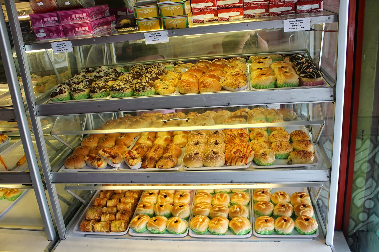 RUMAH ROTI KitA