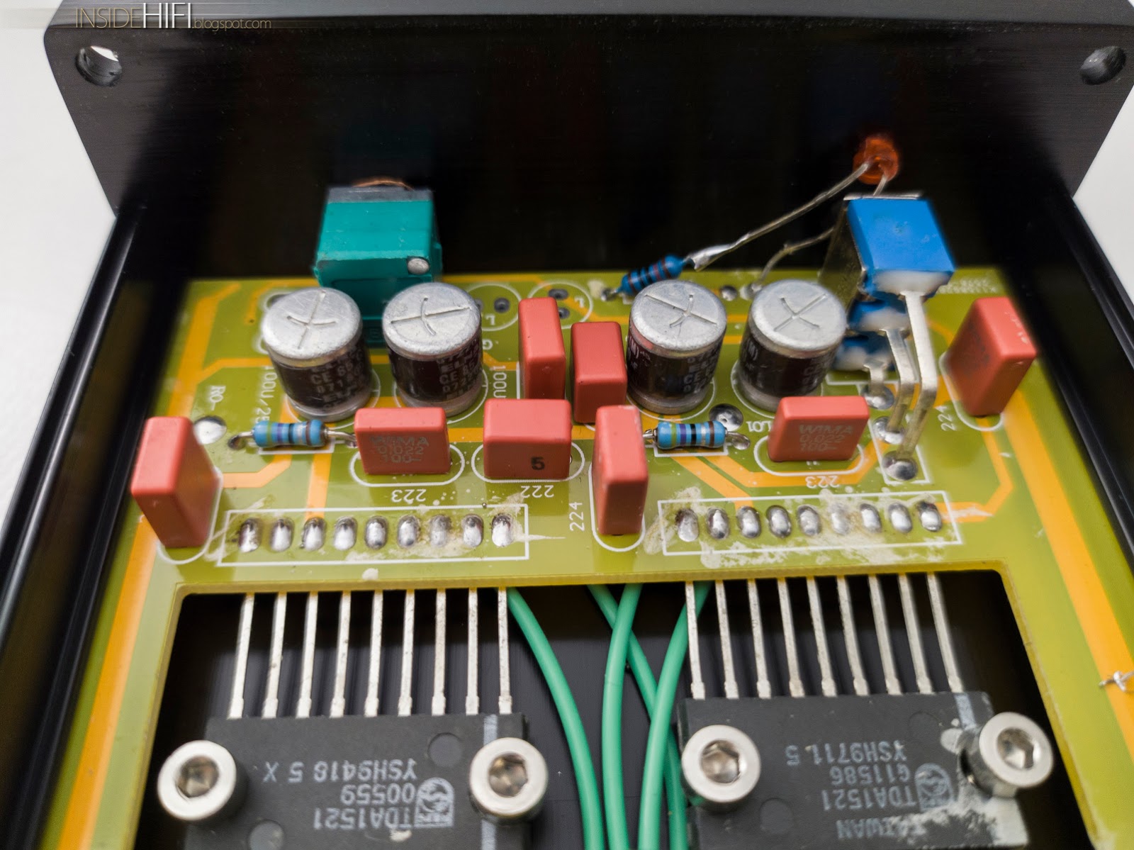 Inside Hi-Fi: Nobsound TDA1521 amplifier