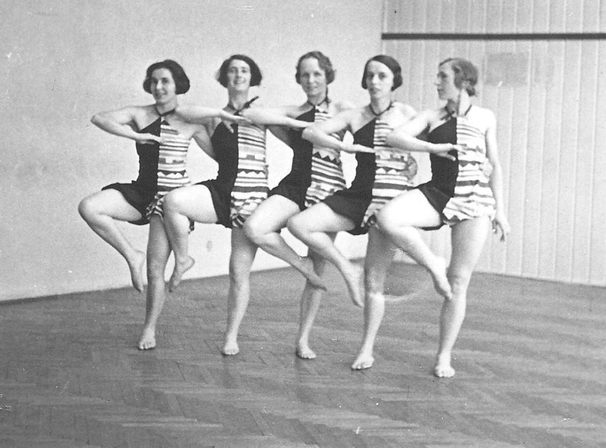Eclectic (at Best): Olly and Her Modern Dance Group in early 1930's Vienna