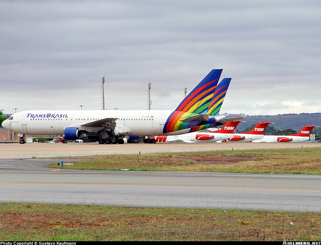 Avioes Abandonados Brasil: PT-TAA O primeiro 767 do Brasil