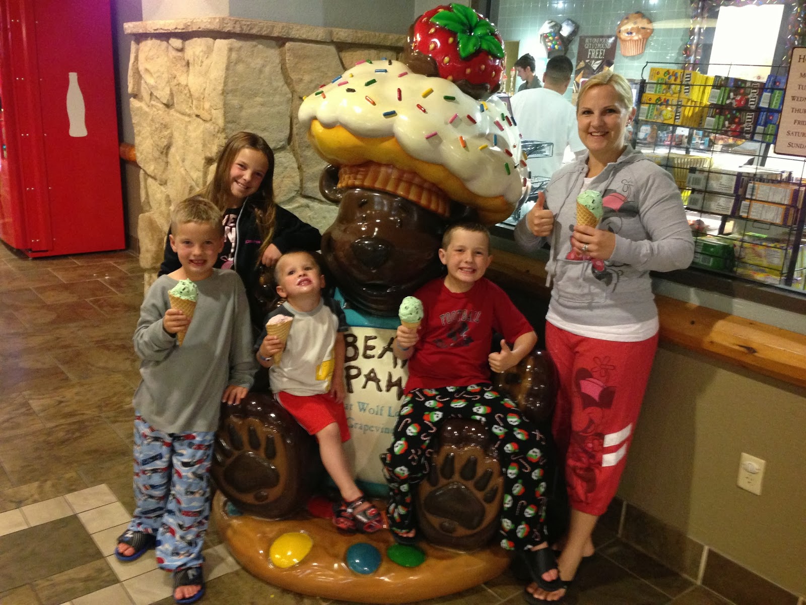Crazy Cluff Crew: Spring Break @ The Great Wolf Lodge