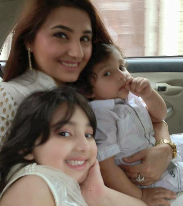 Great Mom's Of Pakistani Showbiz - Dresses for Girls