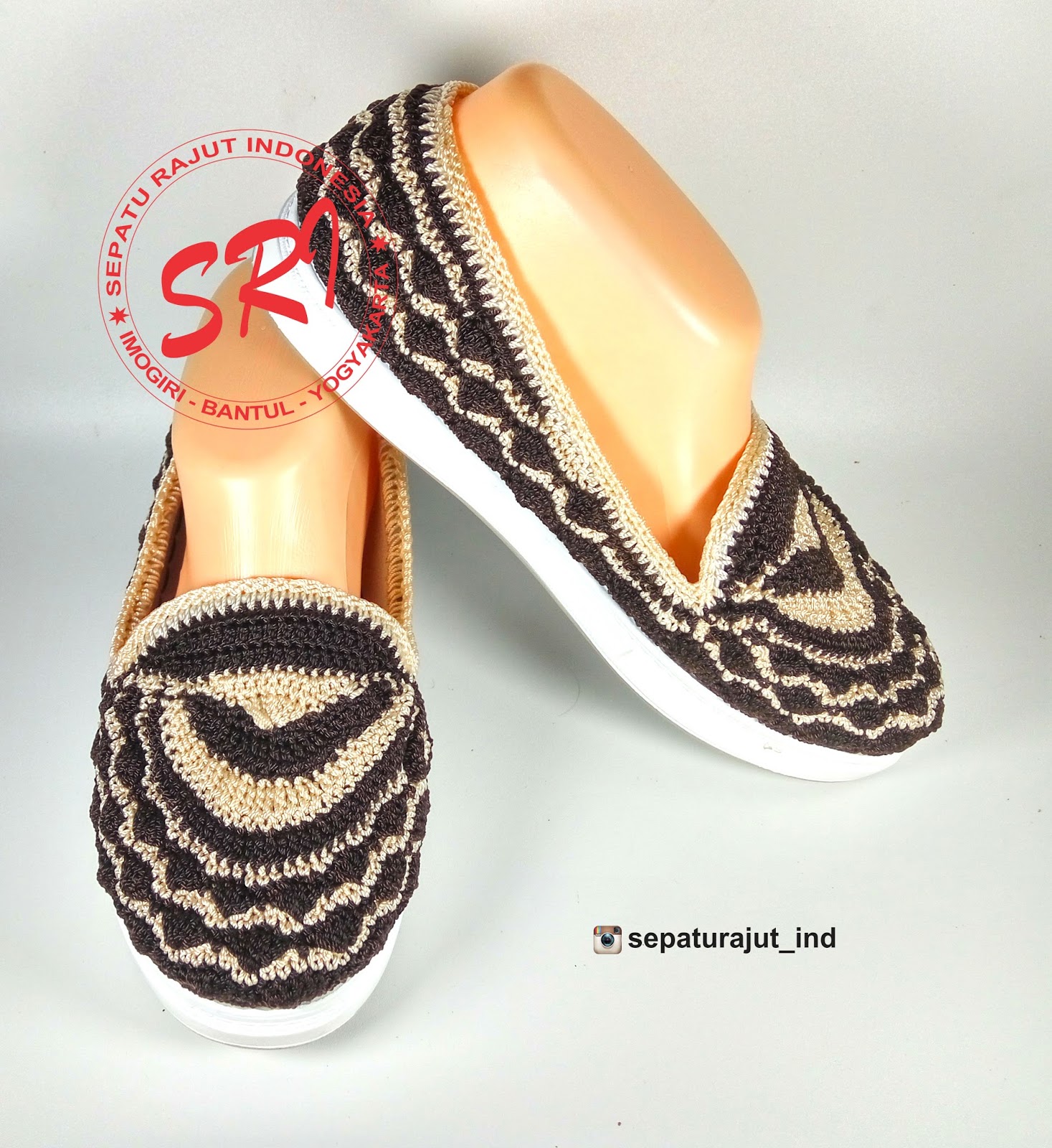 Sepatu Rajut Indonesia "SRI": Sepatu Rajut Trendy Limited