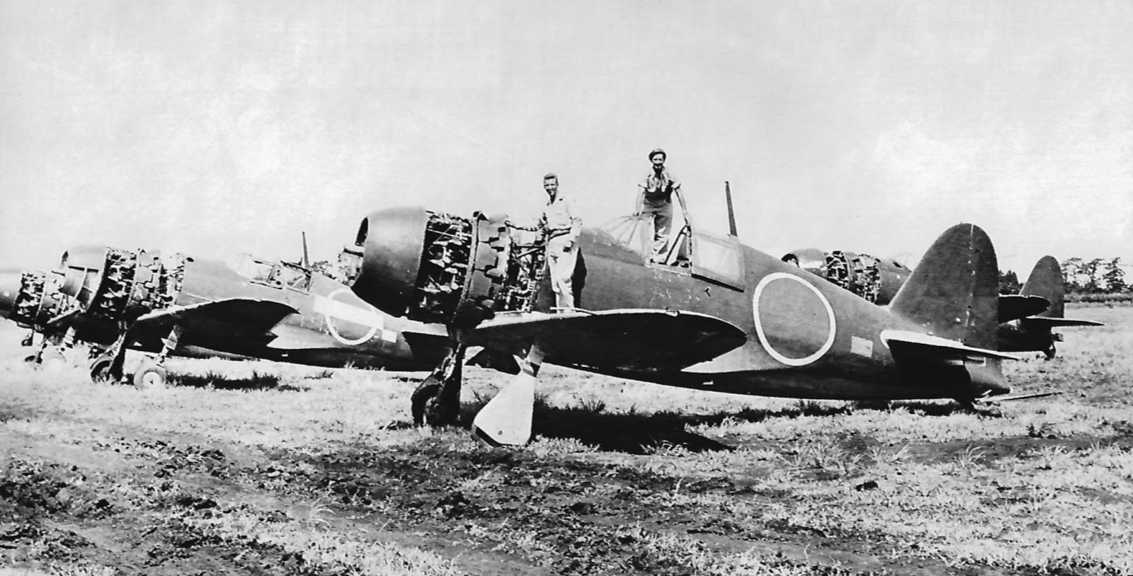 Le Mitsubishi J2M "Raiden" (Jack).
