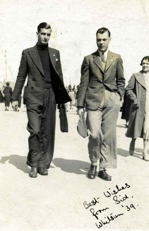 18 Interesting Vintage Photos That Show Men's Street Fashions in the 1930s ~ Vintage Everyday