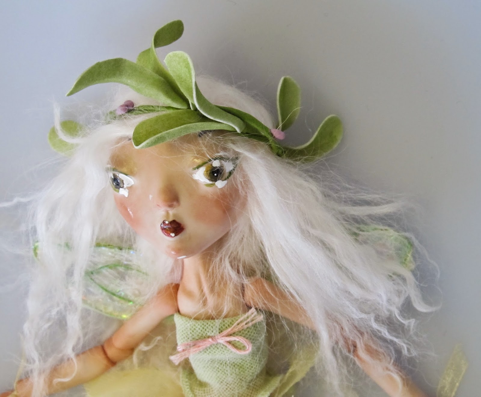 KAERIE FAERIE: SIX PORCELAIN PUPPETS