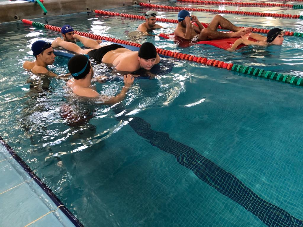 RADIOBLOG: ¡VAMOS A LA PISCINA!