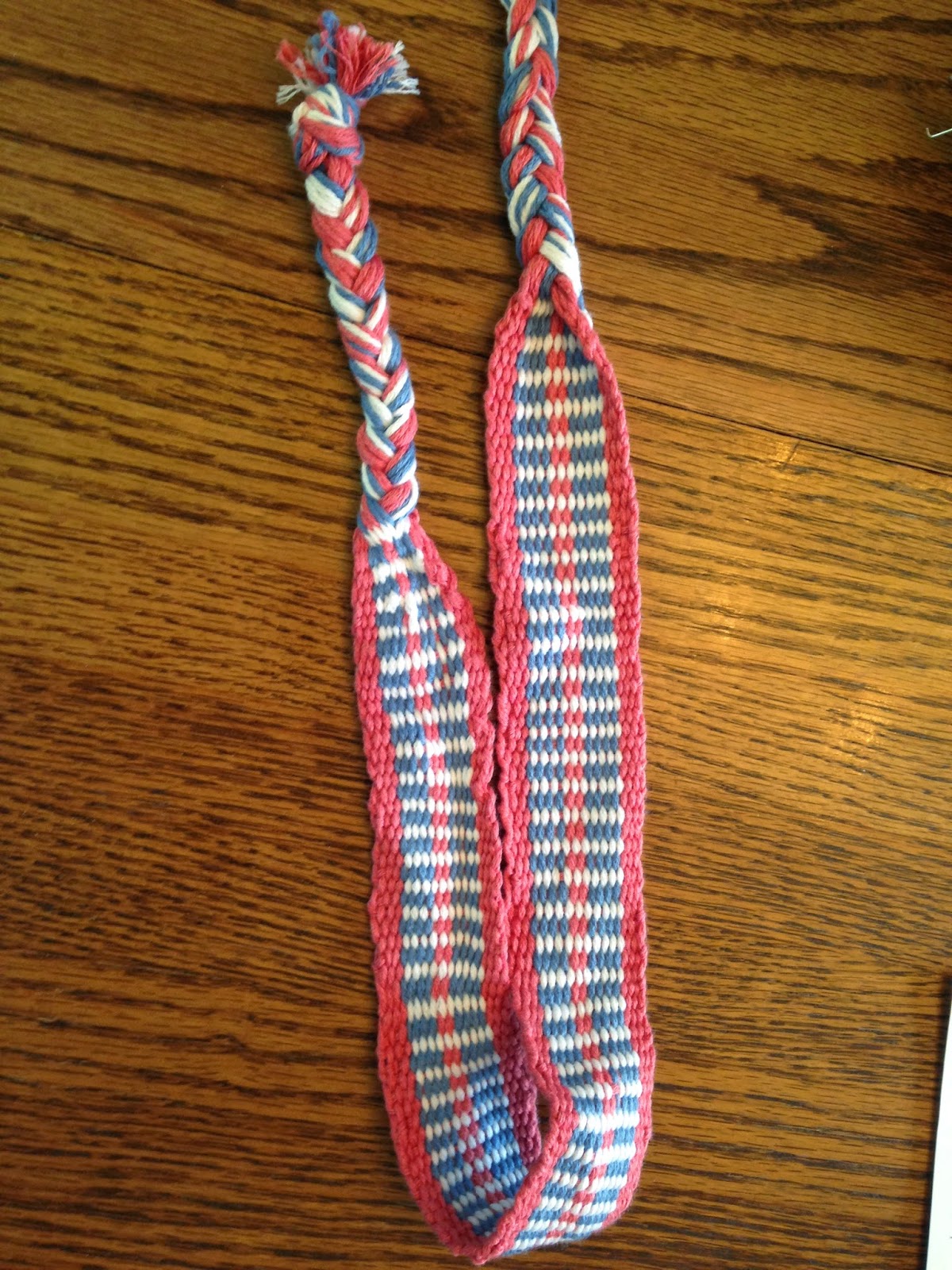 Brown Sheep Yarn: Scandinavian Band Weaving