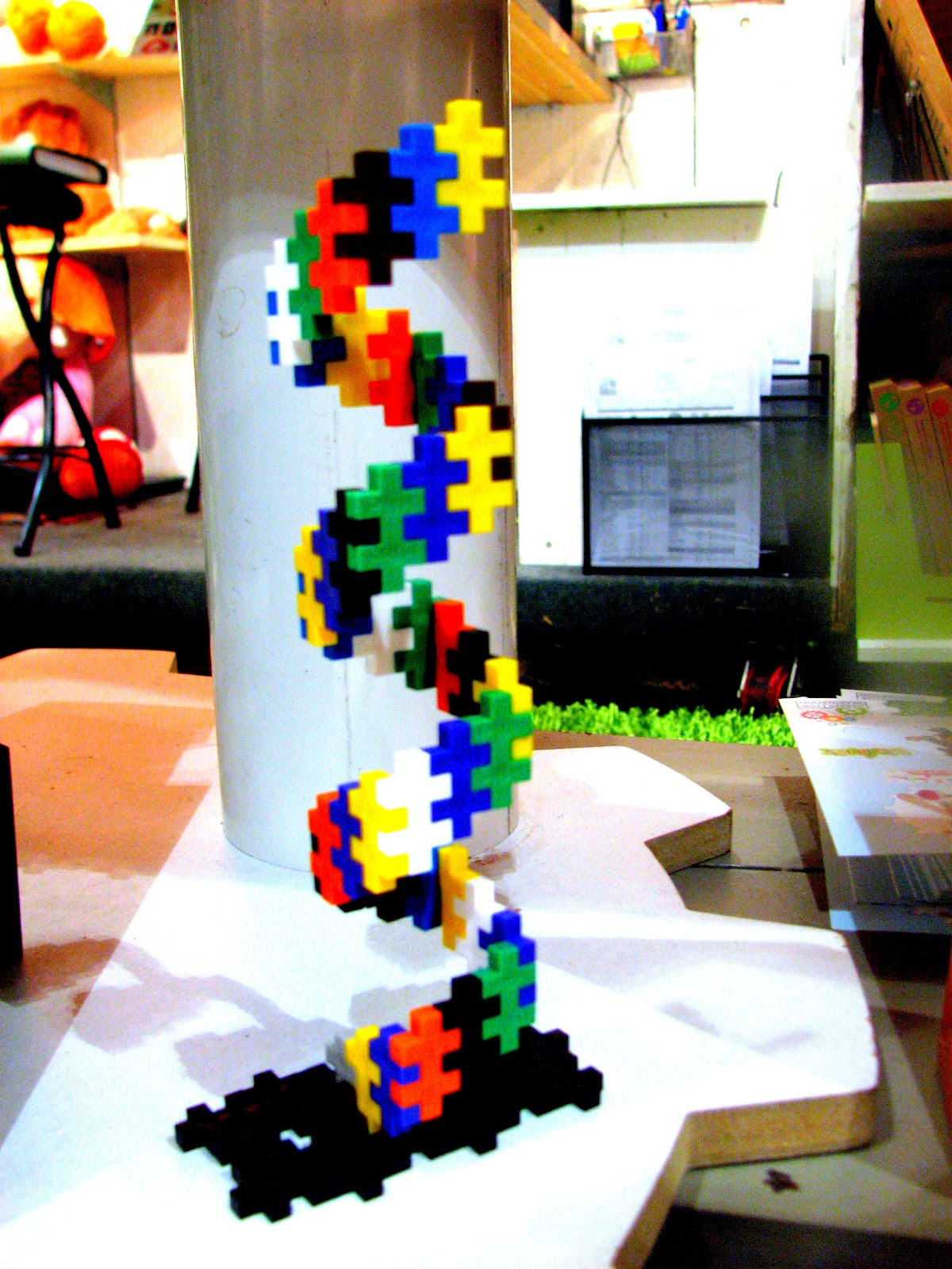 Toys As Tools Educational Toy Reviews: NYIGF 2012: Curious About: Plus Plus