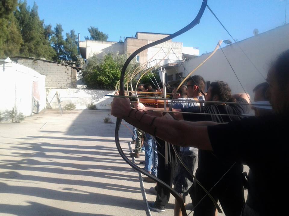 ΚΟΡΥΒΑΝΤΕΣ: Greek Traditional Archery in Athens, Training Session on 2 ...
