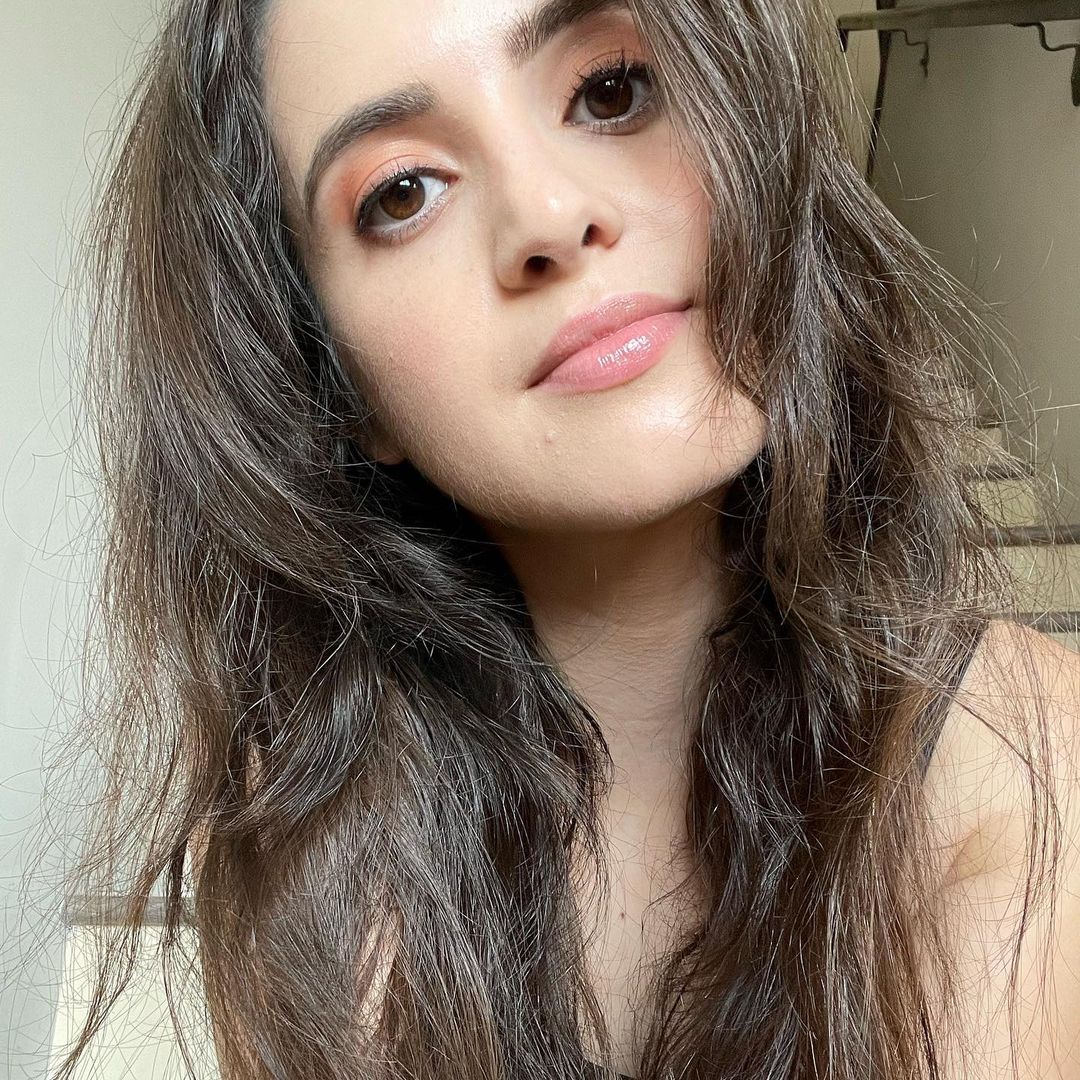 Starlet Arcade: Laura Marie Marano