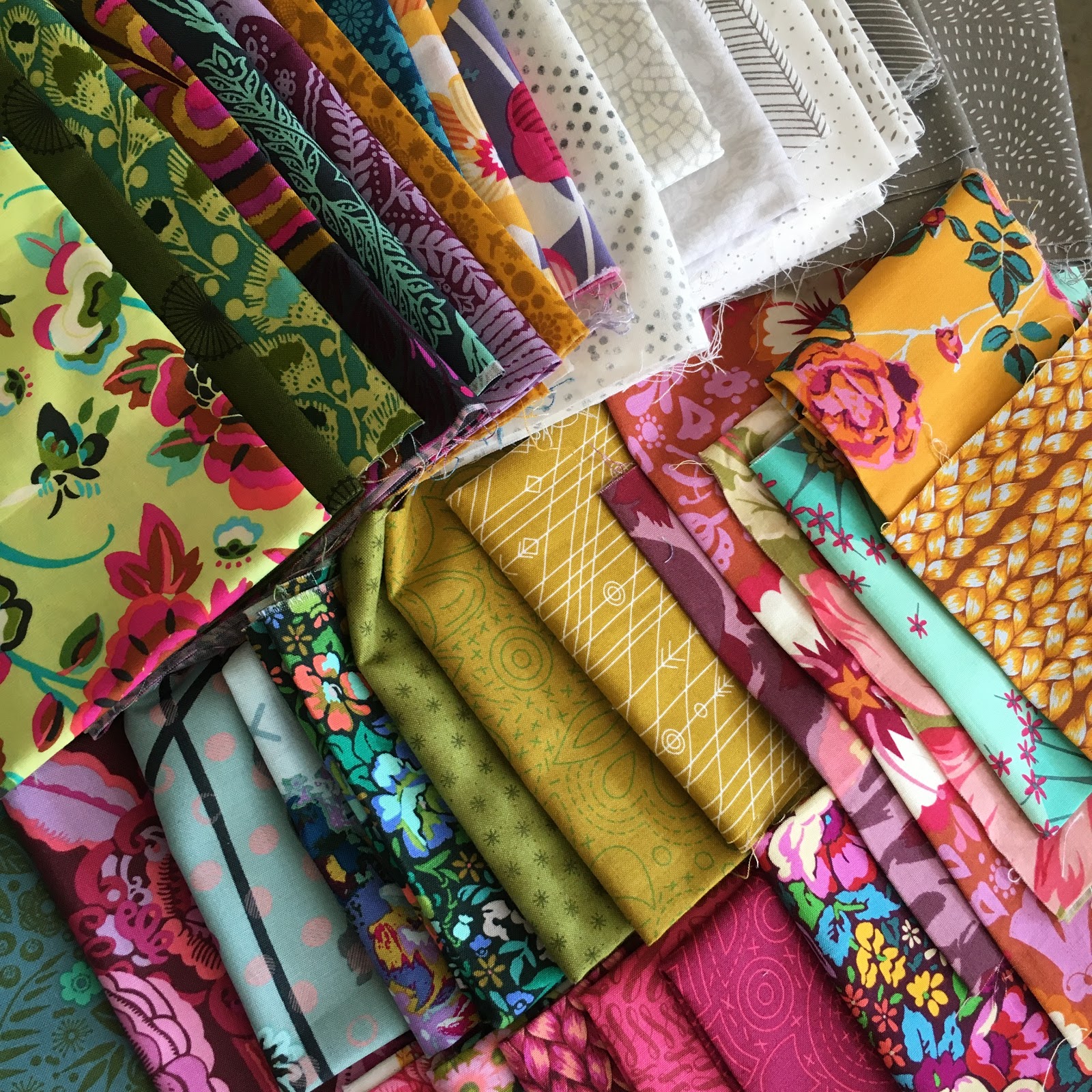 JulieLou : Folk Flowers Workshop with Anna Maria Horner