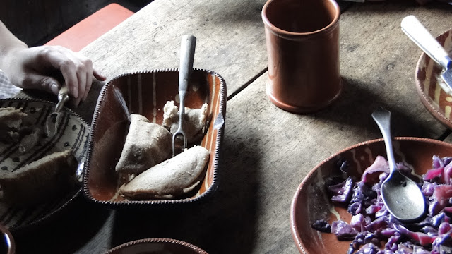 Passion for the Past: Cooking on the Hearth - The Colonial Kitchen