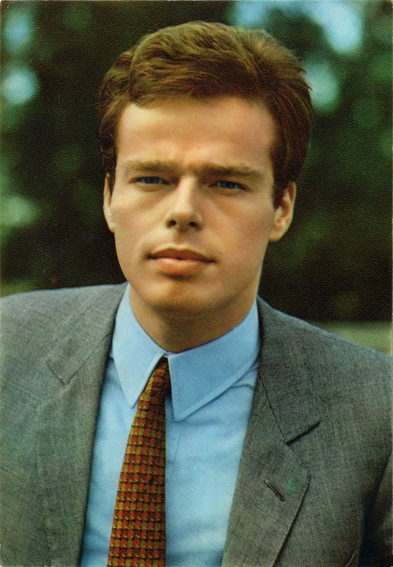 Pensierino..50: Dino - album