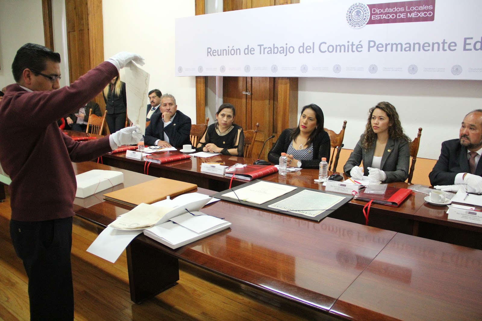 Reunión de Trabajo del Comité Permanente Editorial y De Biblioteca ...